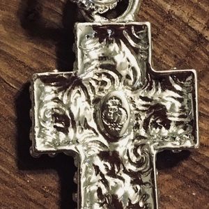 Premier Designs | Jewelry | Premier Designs Crystal Silver Cross ...
